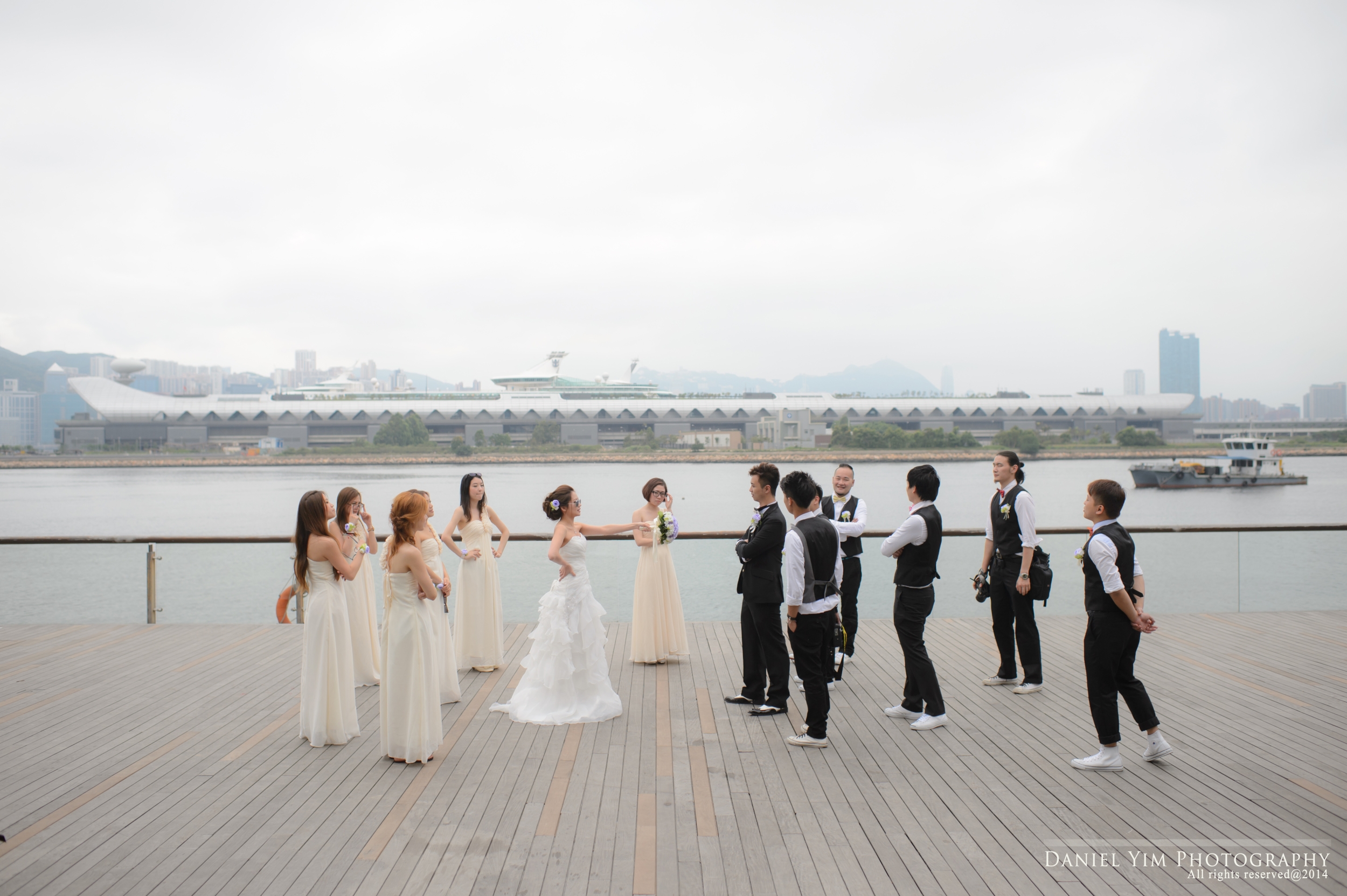 Wedding Day Photography: Belle & Elvis@觀塘海濱長廊 | Daniel Yim Photography